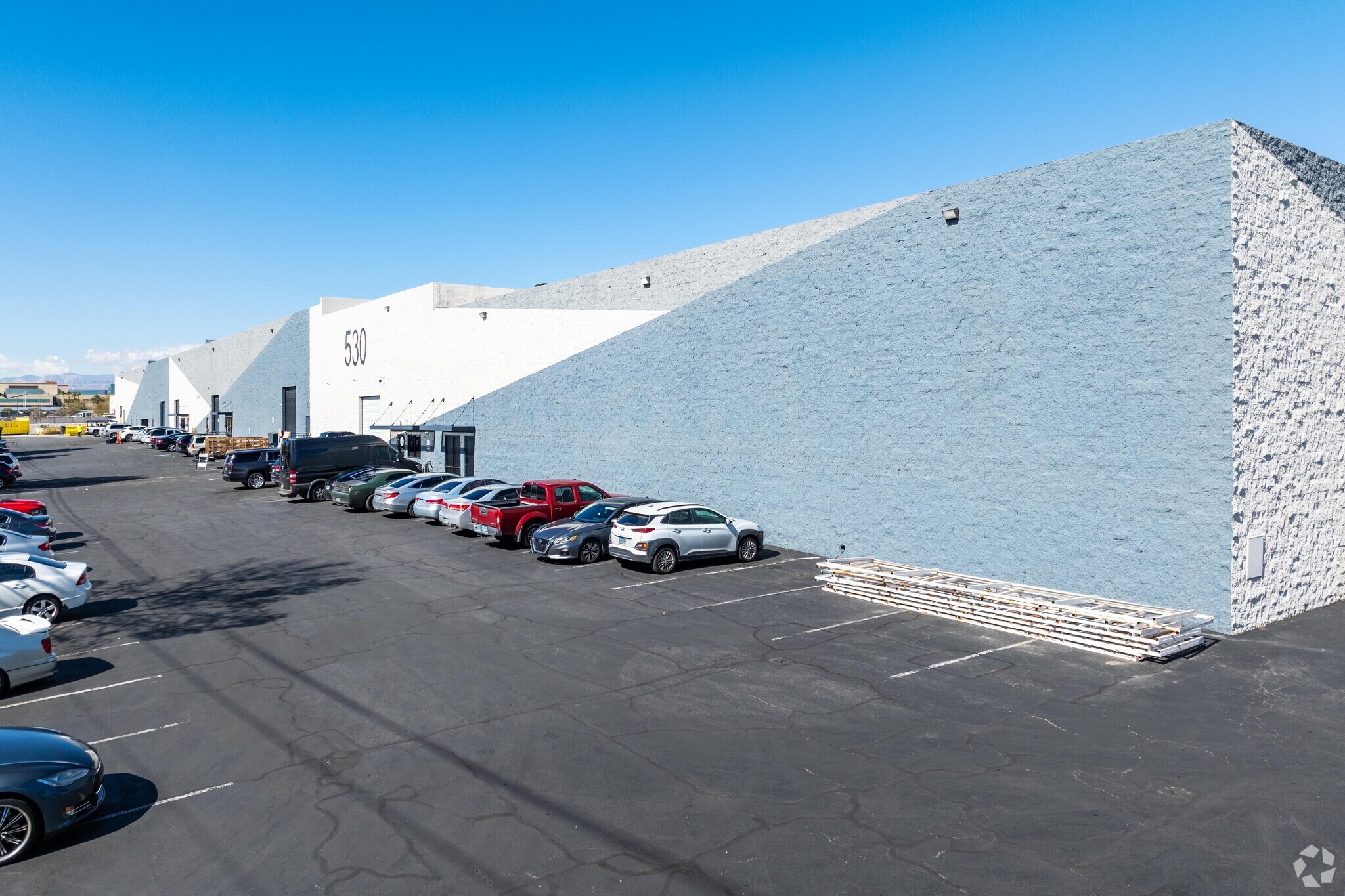 530 E Pamalyn Ave Las Vegas, NV 89119 - Industrial Property for Lease ...