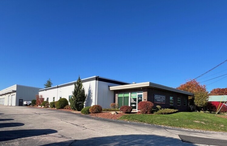 17 Progress Ave Nashua, NH 03062 - Flex Property for Sale on Showcase.com