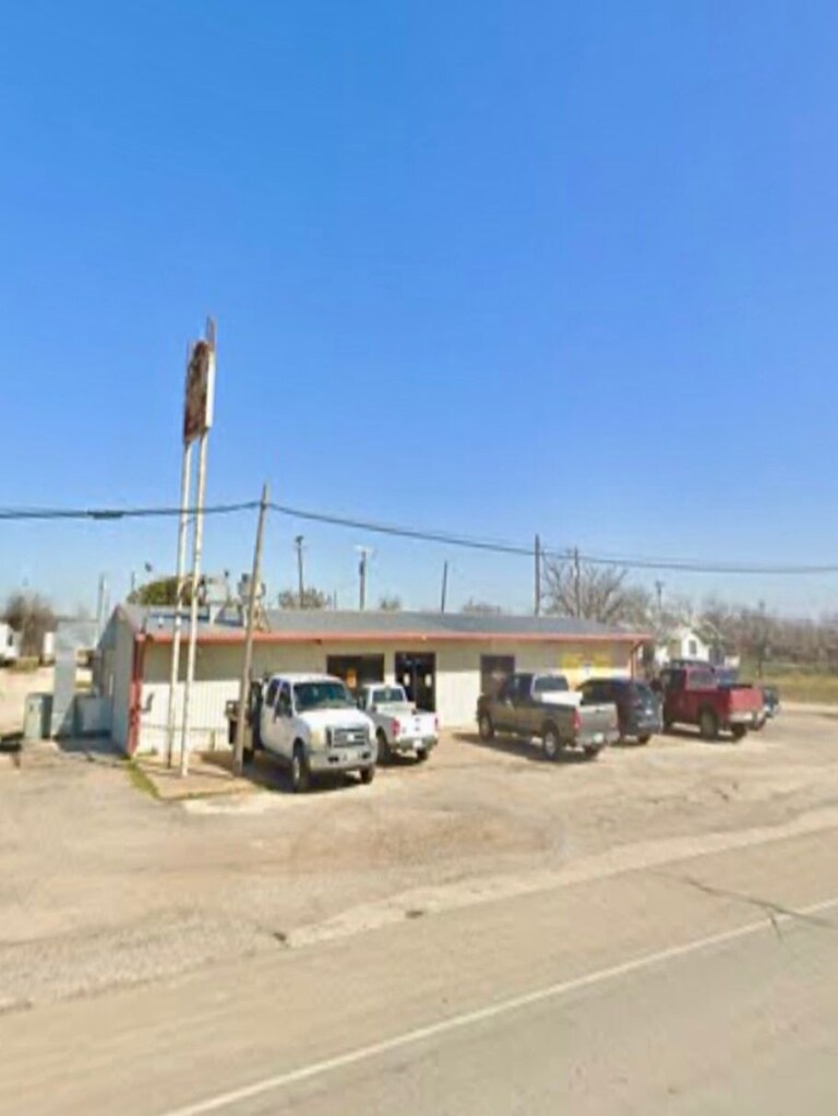 423 State Highway 114 Megargel, TX 76370 - Retail Property for Sale on Showcase.com