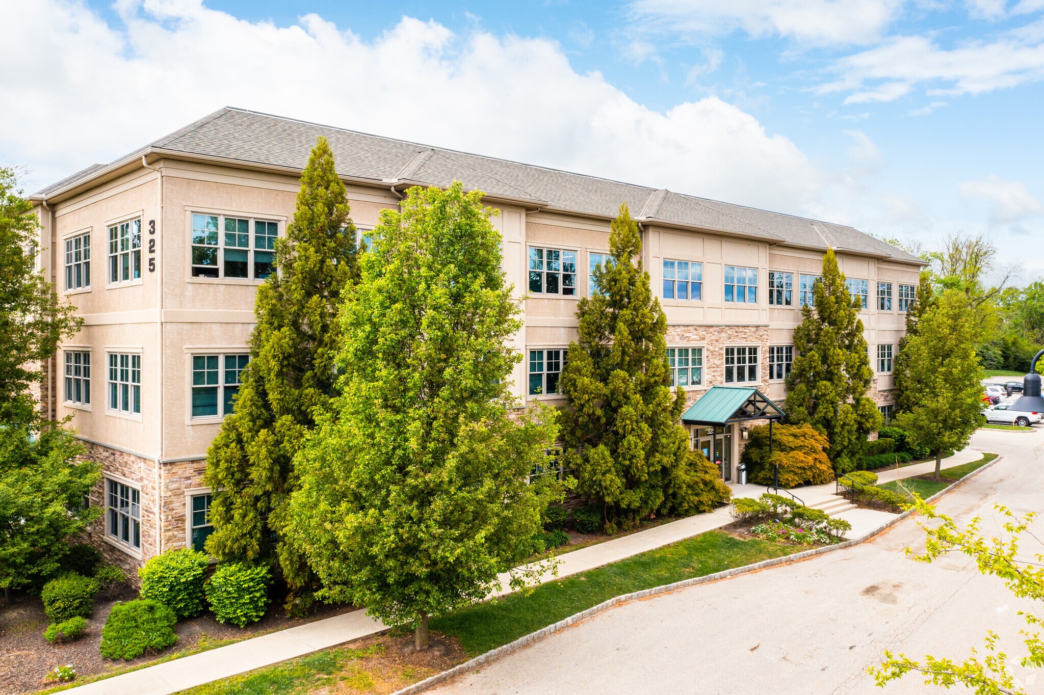 325 W Germantown Pike East Norriton Township, PA 19403 - Office ...