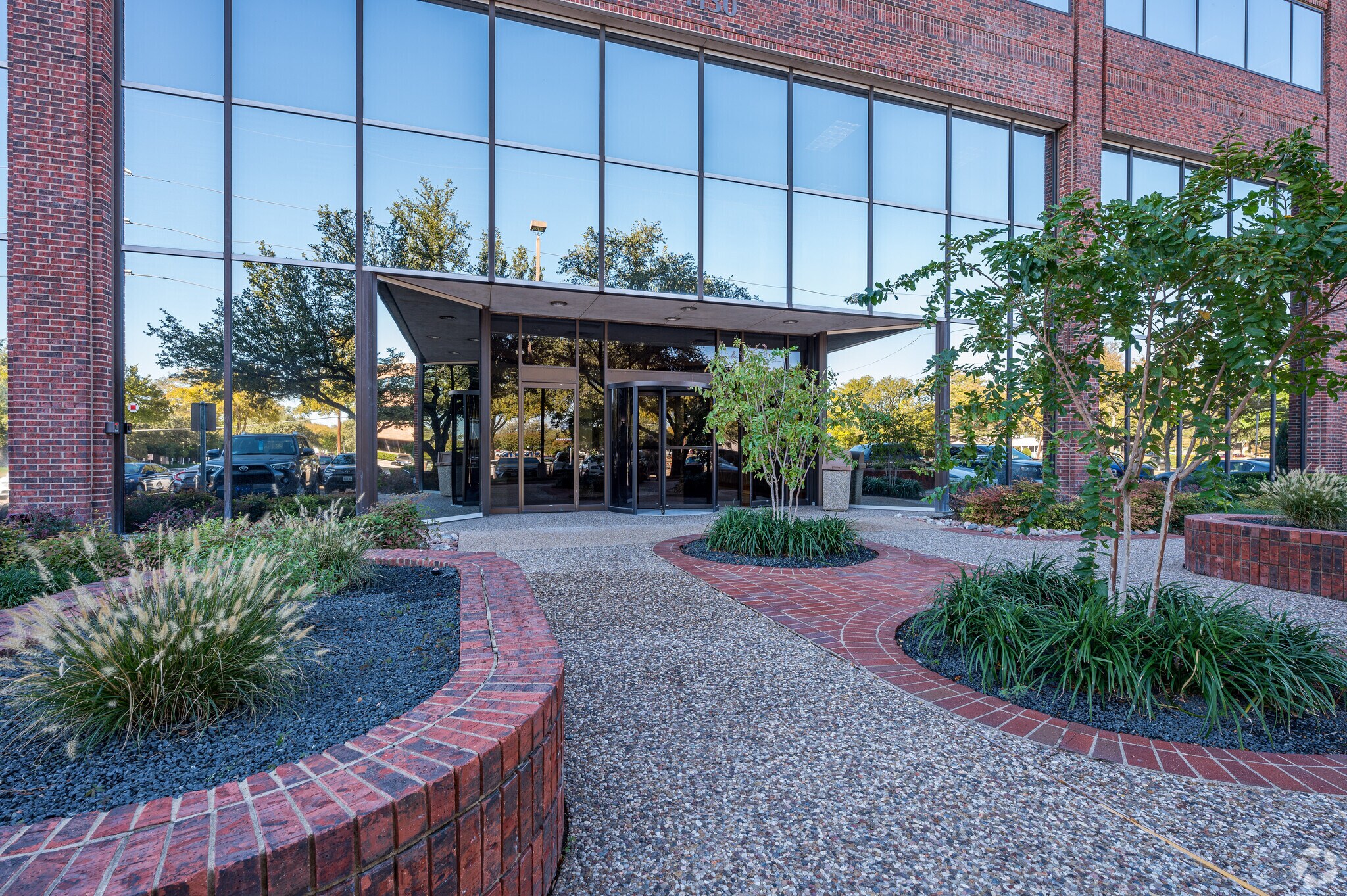 1130 E Arapaho Rd Richardson, TX 75081 - Office Property for Lease on ...