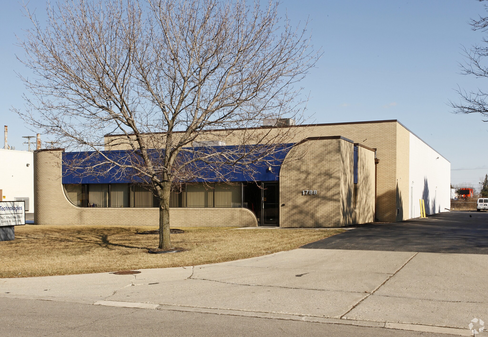 1788 Northwood Dr Troy, MI 48084 - Industrial Property for Lease on ... 1788 Northwood Dr Troy, MI 48084 - Industrial Property for Lease on ...