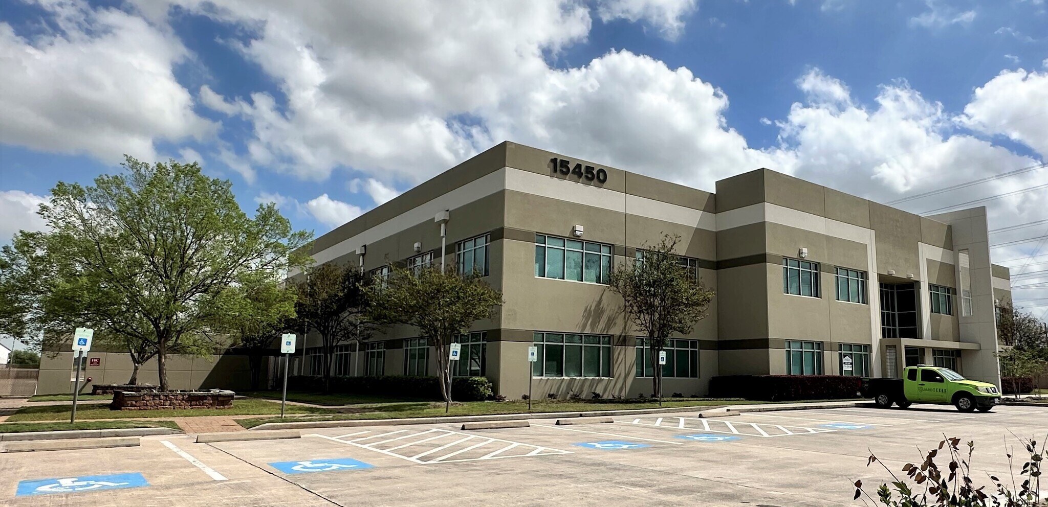 15450 Diplomatic Plaza Dr Houston, TX 77032 - Industrial Property for ...