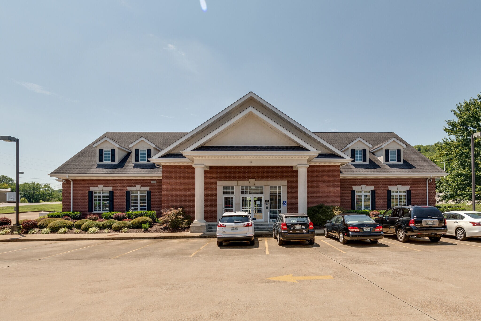 2504 Keith Dr Columbia, TN 38401 - Office Property for Lease on ...