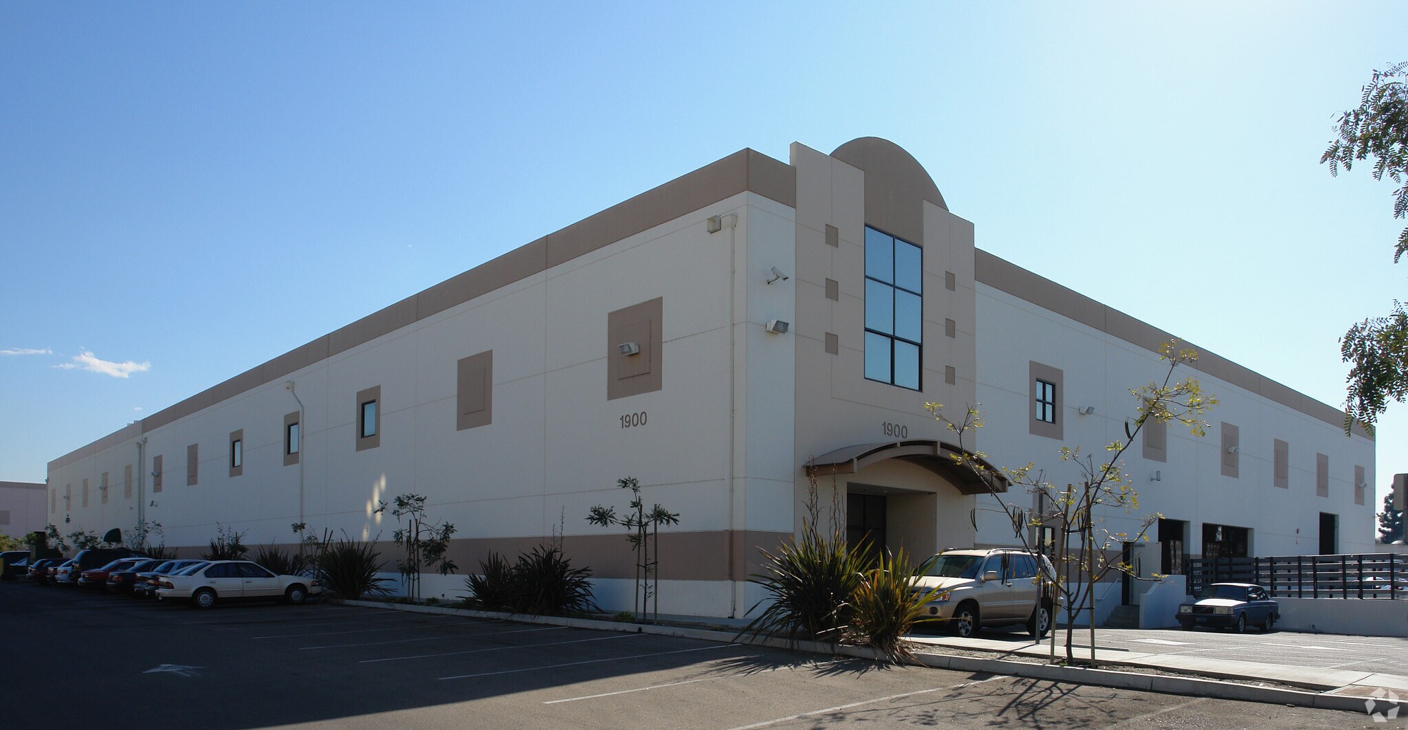 1900 Raymer Ave Fullerton, CA 92833 - Industrial Property for Sale on ...