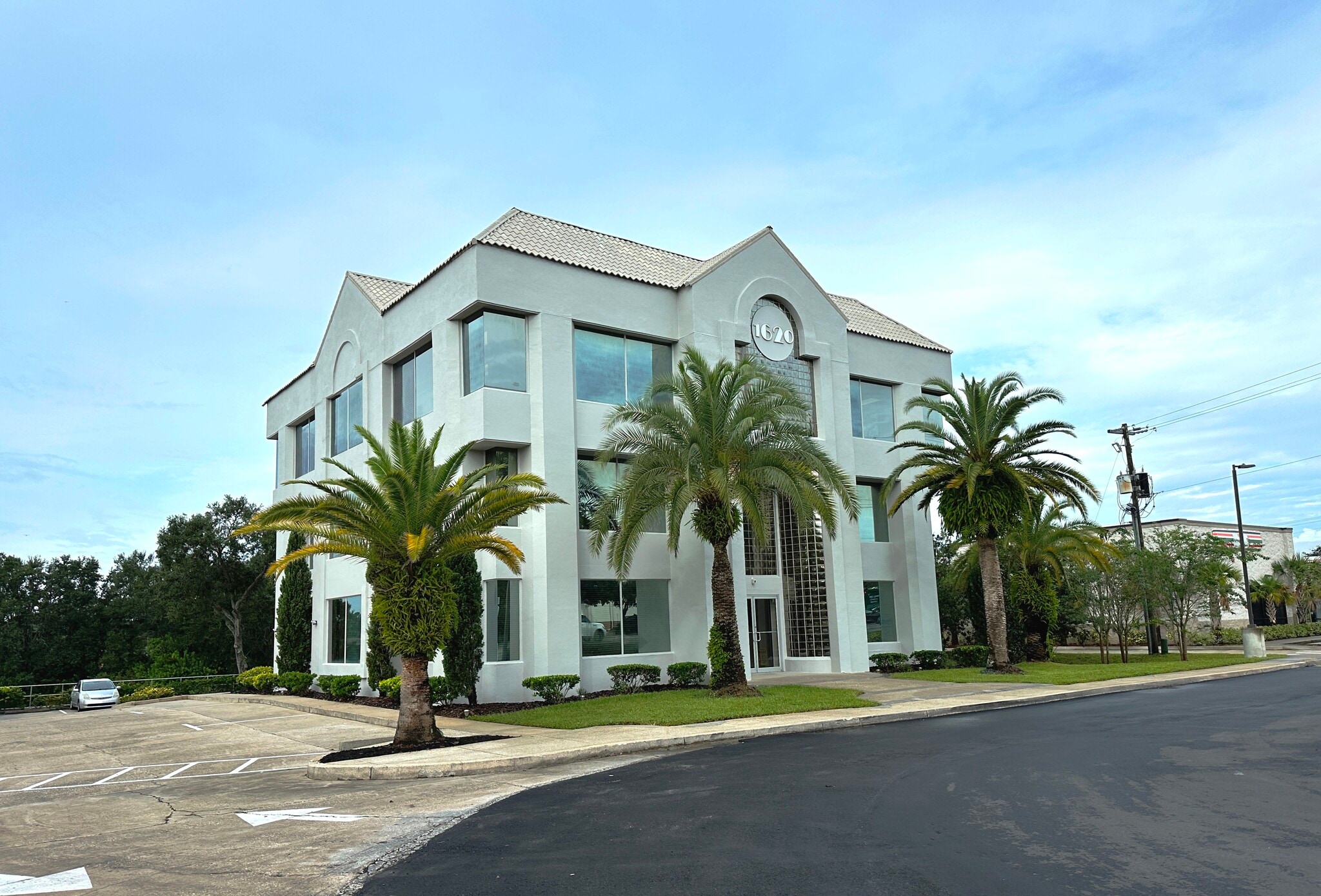 1620 S Clyde Morris Blvd Daytona Beach, FL 32119 - Office Property for ...