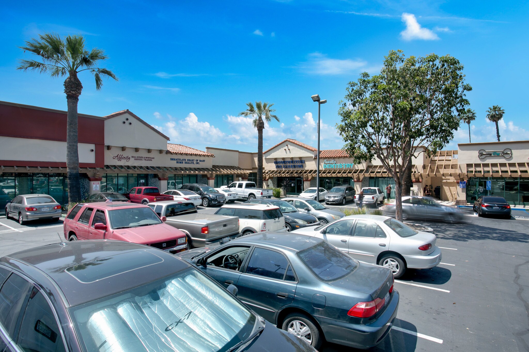 10040-10136 Rosecrans Ave Los Angeles, CA 90706 - Shopping Center ...
