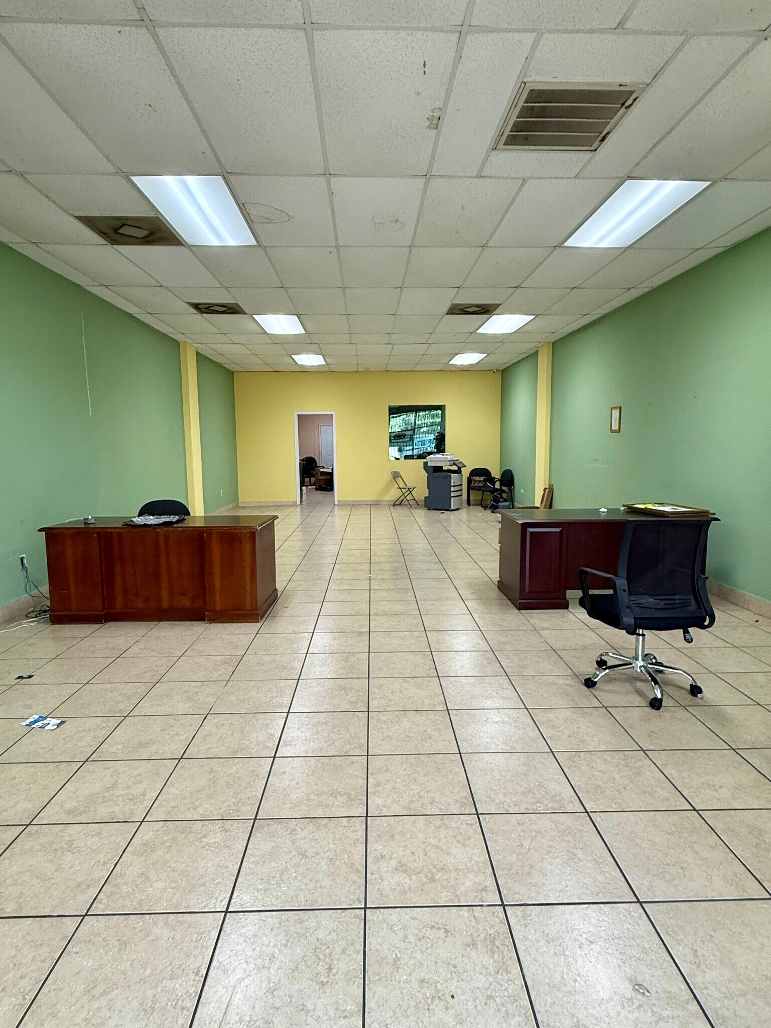 232 E Crosstimbers St Houston, TX 77022 - Retail Property for Lease on ...