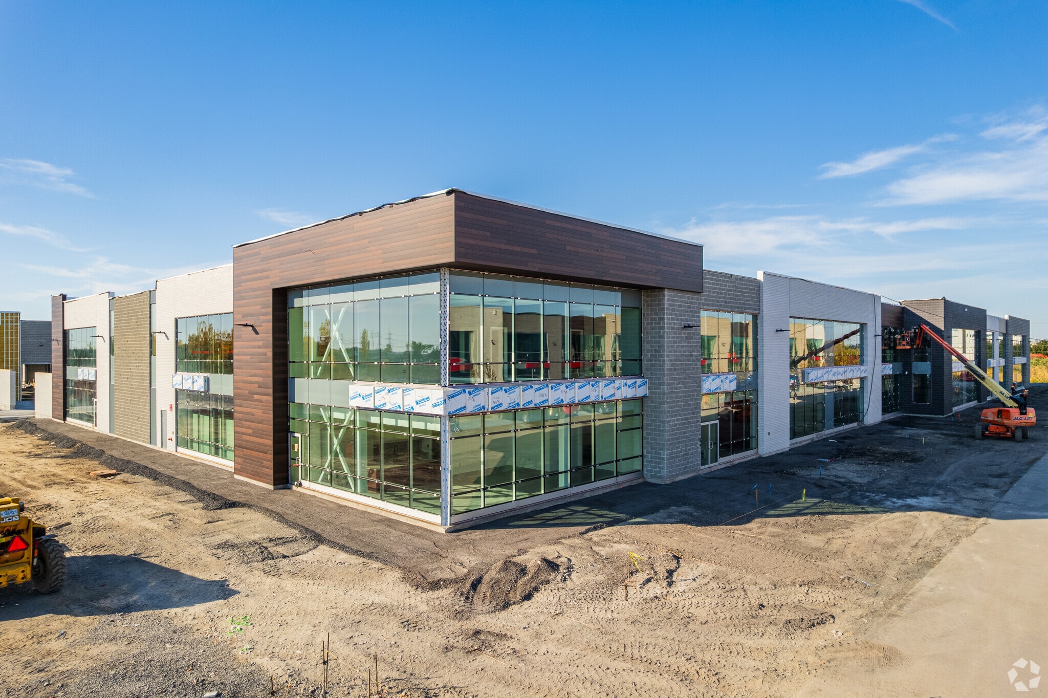 1101 Rue Jean Talon St-Bruno-de-Montarville, QC J3V 0N3 - Industrial ...
