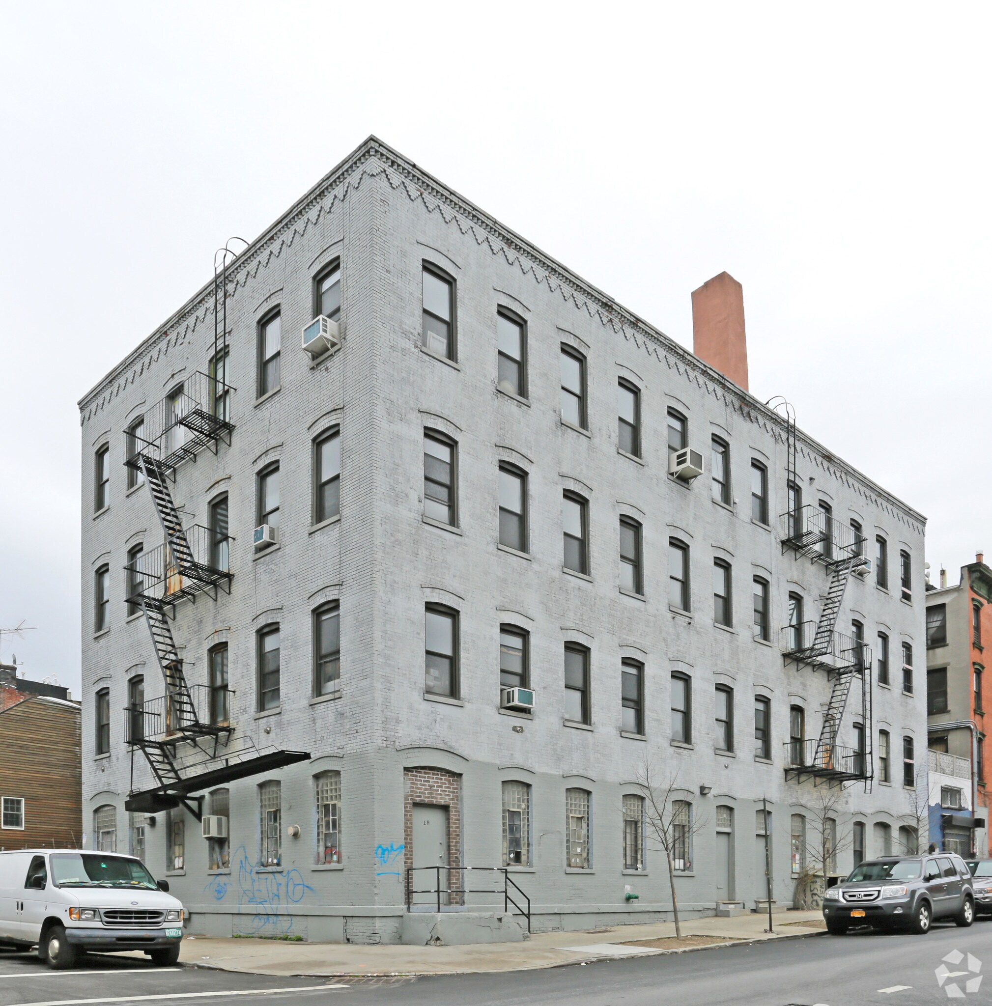 235 Berry St Brooklyn, NY 11249 - Office Property for Sale on Showcase.com