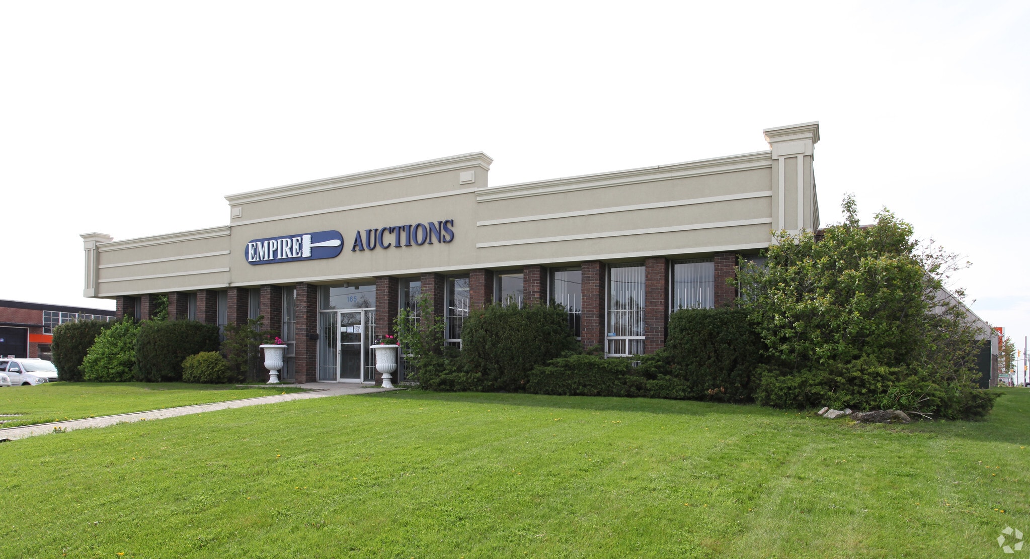 165 Tycos Dr Toronto, ON M6B 1W6 - Industrial Property for Sale on ...