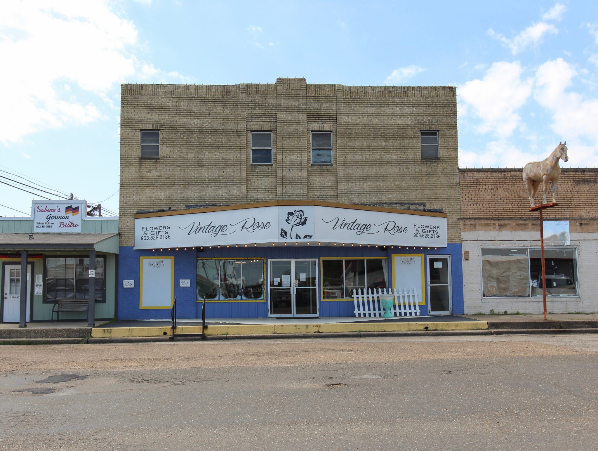 113 N Ellis St New Boston, TX 75570 - Retail Property for Sale on ...