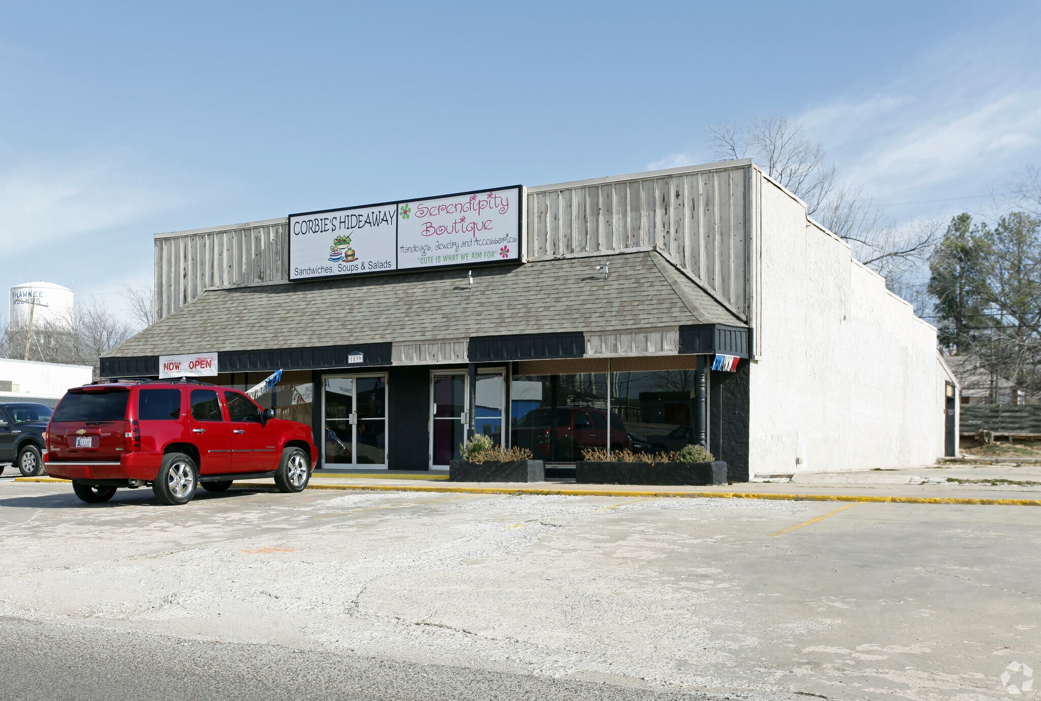 1839 N Kickapoo St Shawnee, OK 74804 - Retail Property for Sale on ...