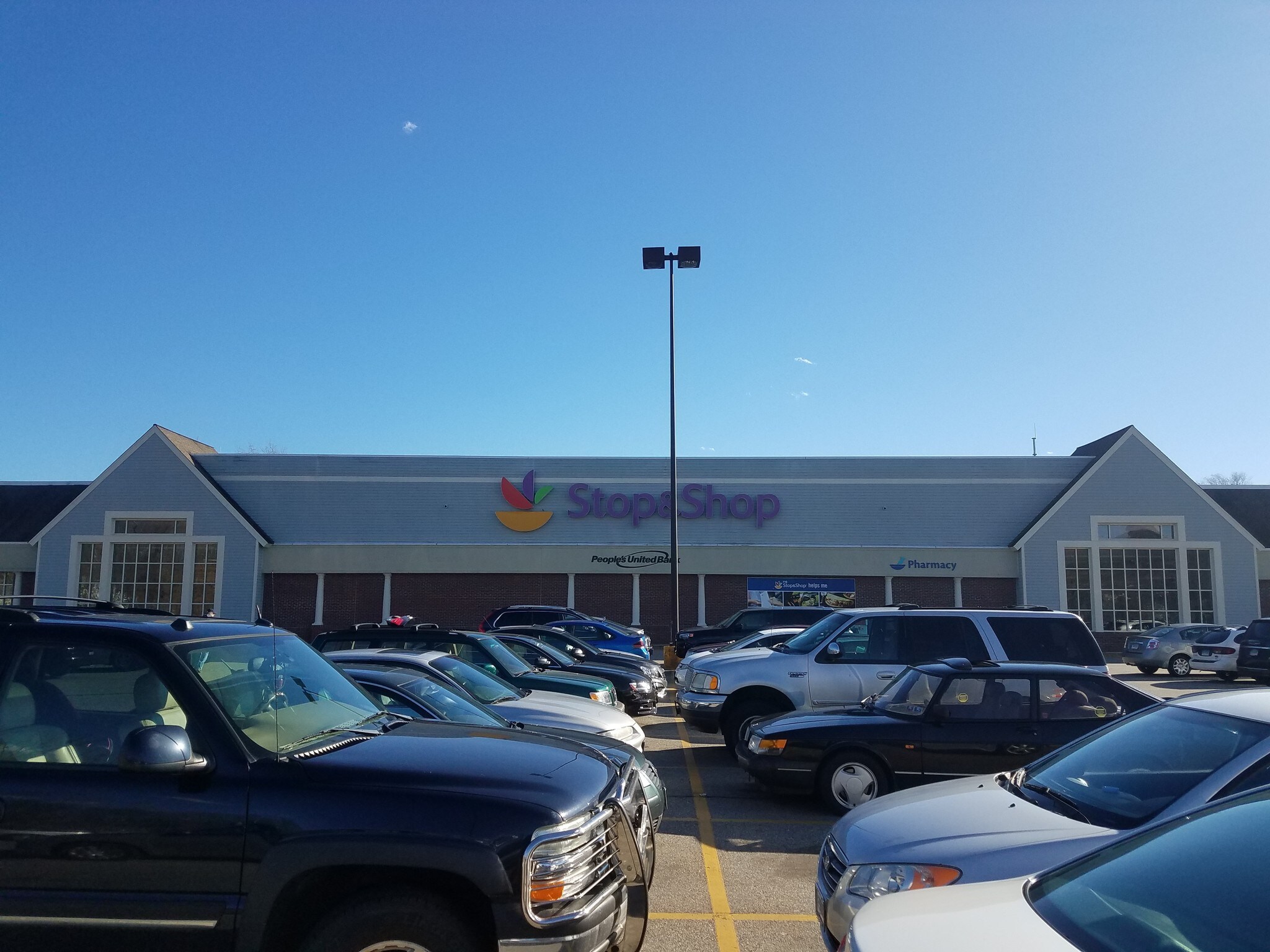 42-44 Town St Norwich, CT 06360 - Shopping Center Property for Lease on ...