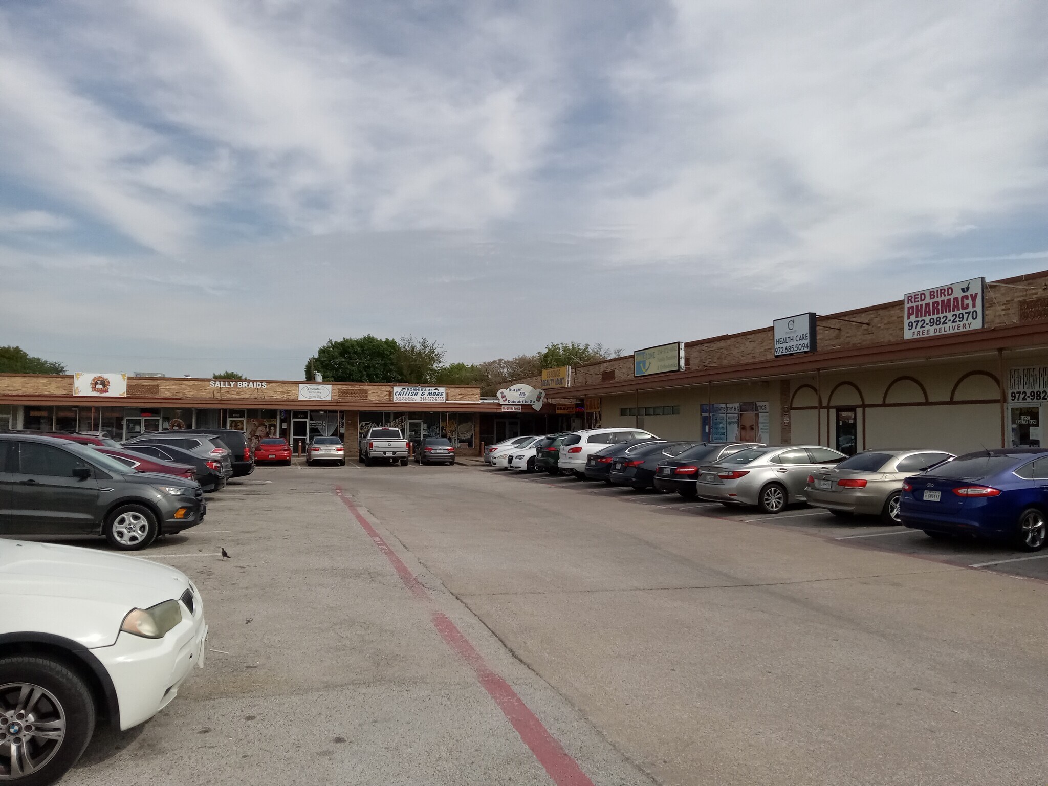 1207 E Red Bird Ln Dallas, TX 75241 - Retail Property for Lease on ...