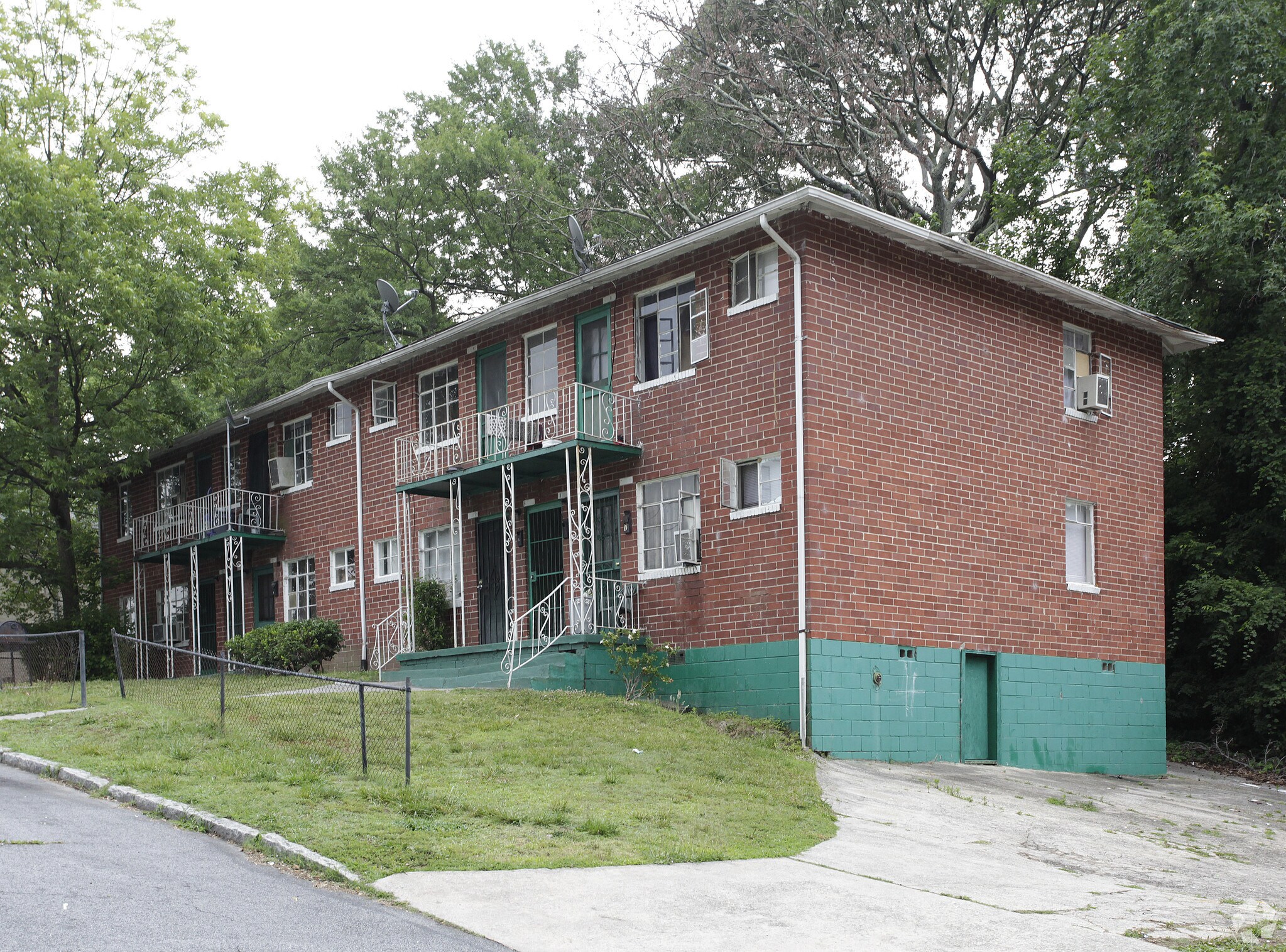 2176 NW Vesta Ave Atlanta, GA 30314 - Multi-Family Property for Sale on ...