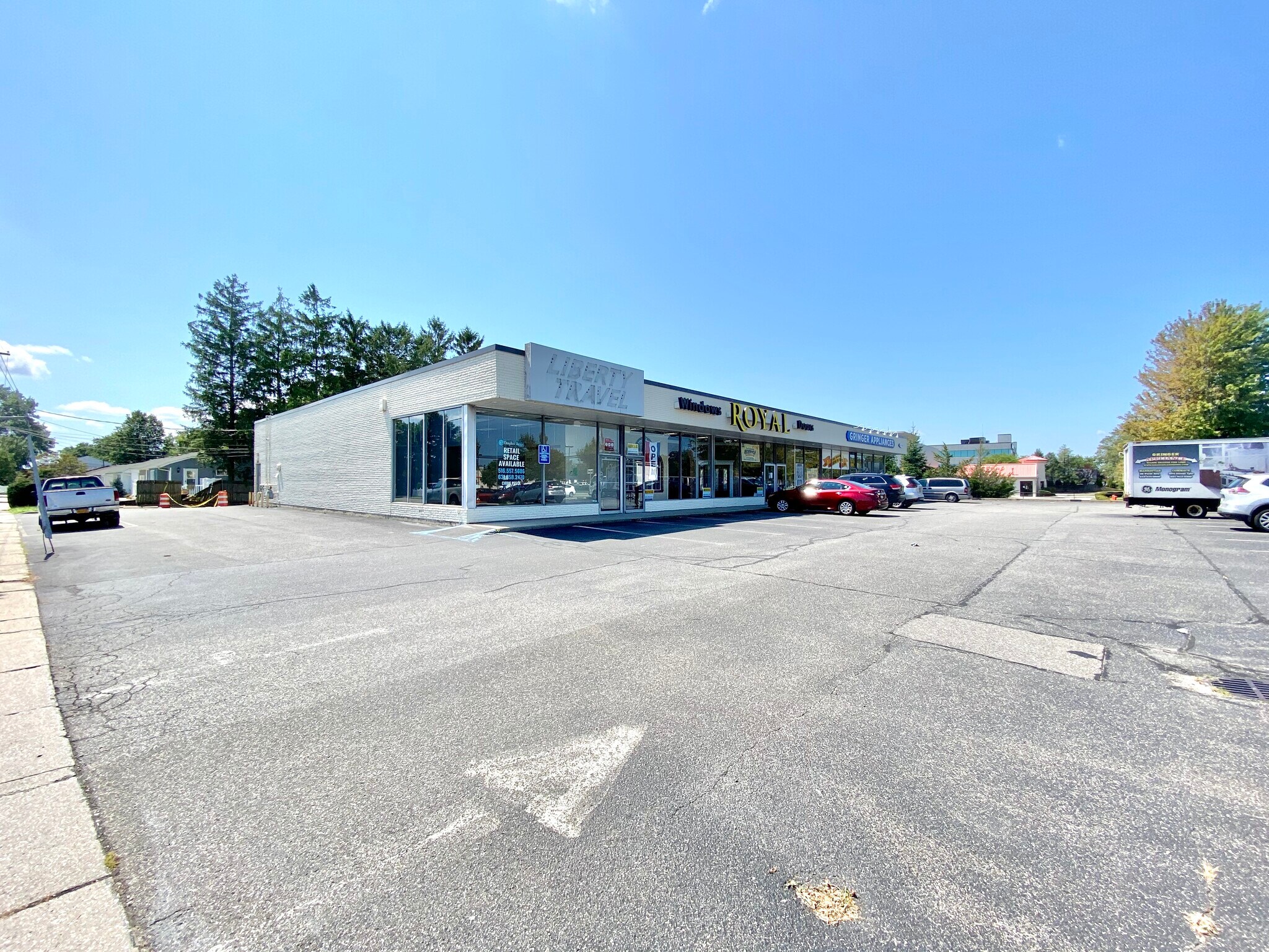 5074 Jericho Tpke Commack, NY 11725 - Shopping Center Property for Sale on Showcase.com