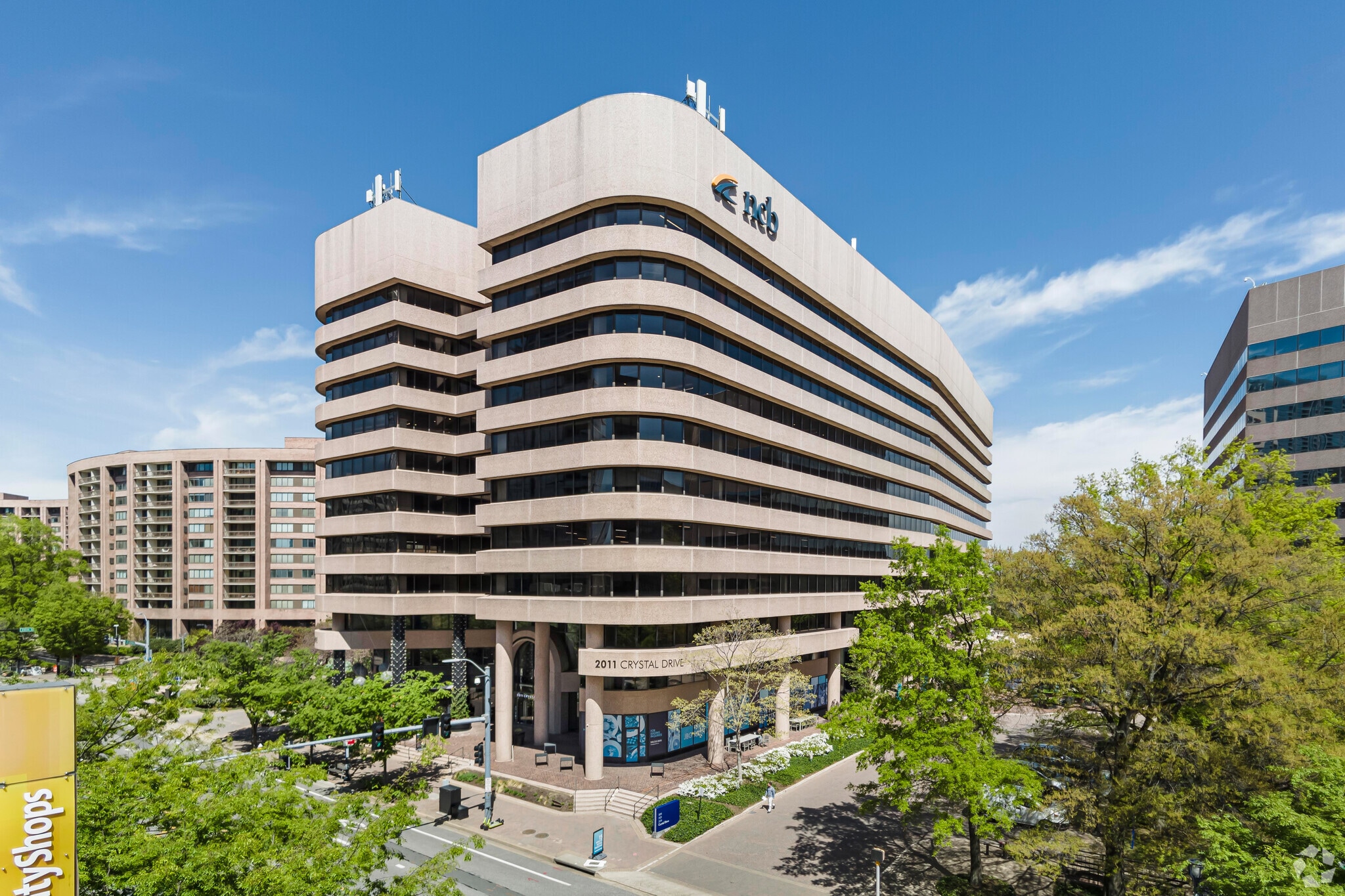 2011 Crystal Dr Arlington, VA 22202 - Office Property for Lease on ...